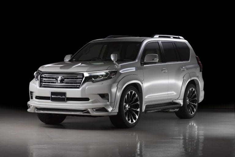 WALD Body Kit for LEXUS LX 570 | Japan Car Exporter