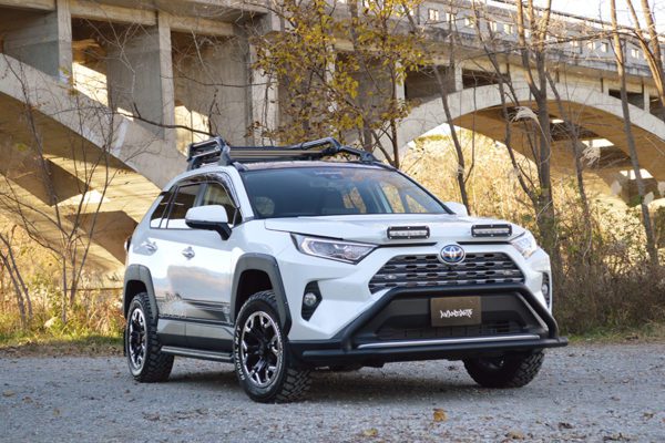 AVANZARE 4X4 Body Kit for RAV4 | Japan Car Exporter