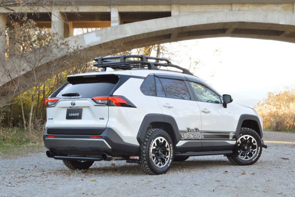 AVANZARE 4X4 Body Kit for RAV4 | Japan Car Exporter