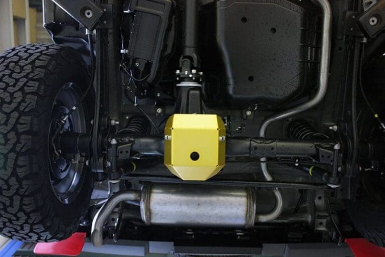 TS Rear differential guard Red/Yellow/Silver for JIMNY | Japan Car Exporter