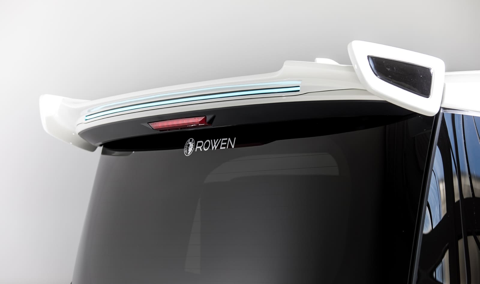 ROWEN Body Kit for Toyota Noah 90 2022/1~ - Genuine Japanese Car Parts