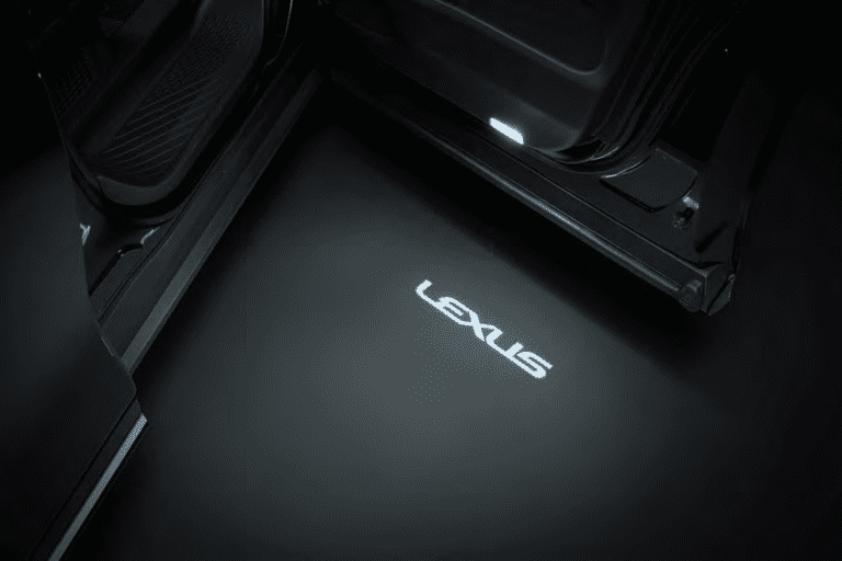 LEXUS GENUINE PROJECTION COURTESY ILLUMINATION for LEXUS LM | Genuine ...