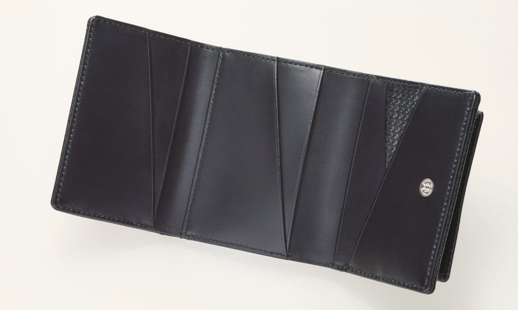 NISSAN Genuine Palma Wallet (trifold) for GT-R - Genuine Japanese Car Parts